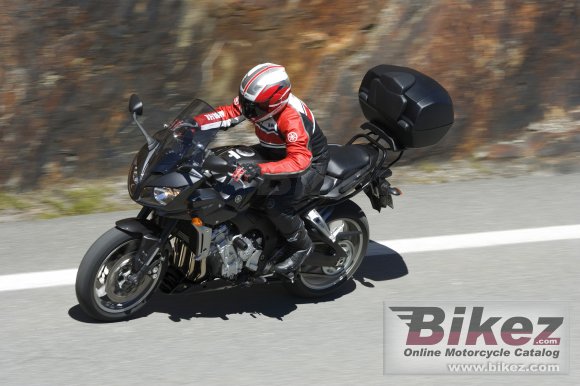 Yamaha FZ1 Fazer gallery